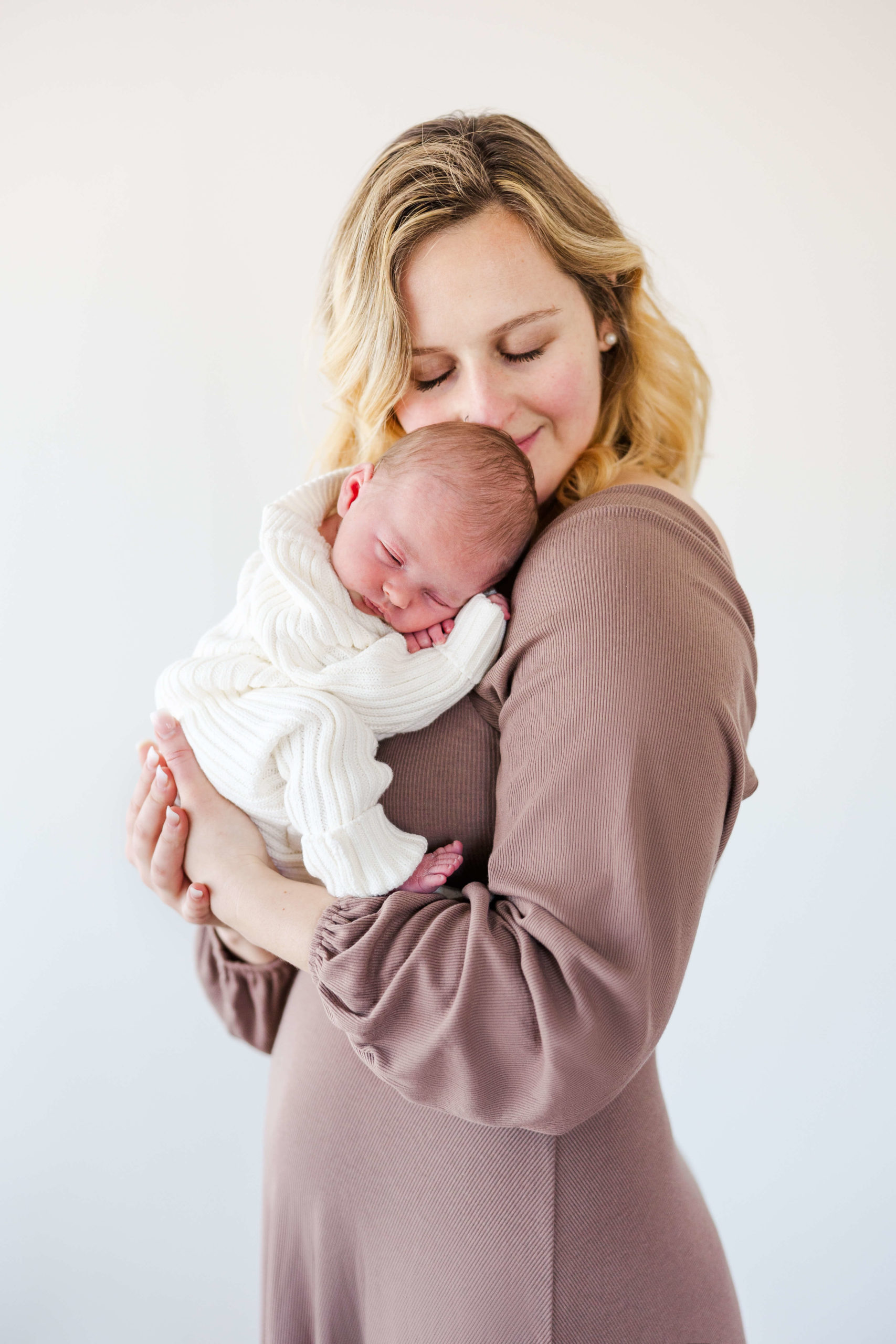 NEWBORN PHOTOGRAPHER IN BEND, OR - nstephenson.com